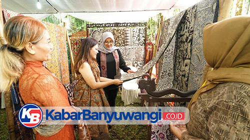 Lestarikan Warisan Budaya Nusantara, Pasar Batik Warnai Jazz Gunung ...